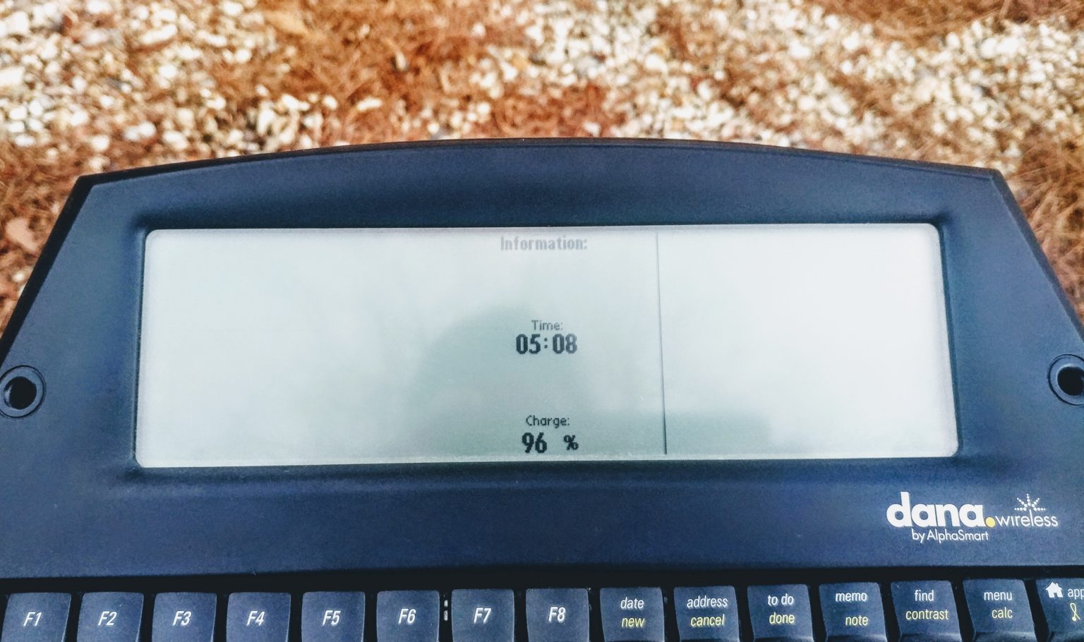 The AlphaSmart dana in 2019 – OSnews